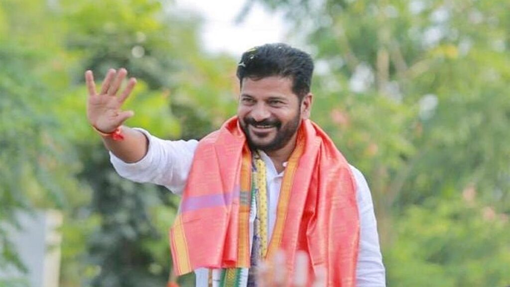 Buzz: Revanth Reddy Setting Aside Political Differences? - Telugu Rajyam