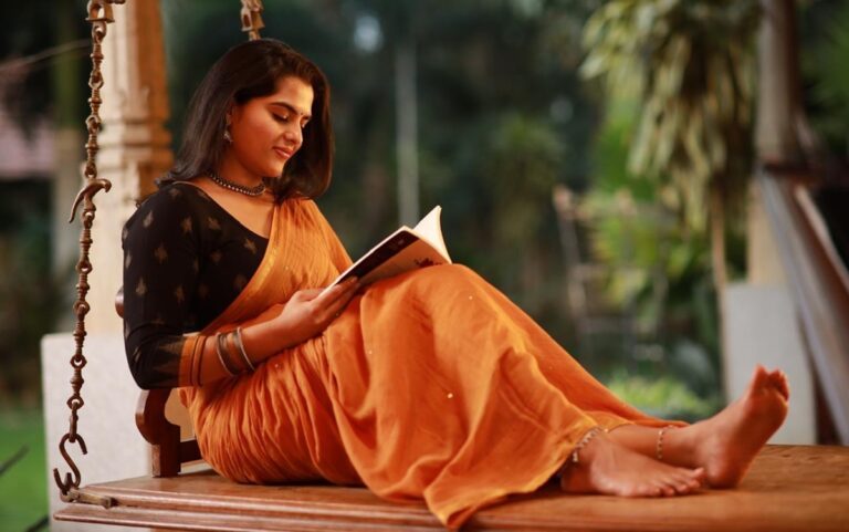 VYRL South Unveils Two New Telugu Chartbusters - Telugu Rajyam